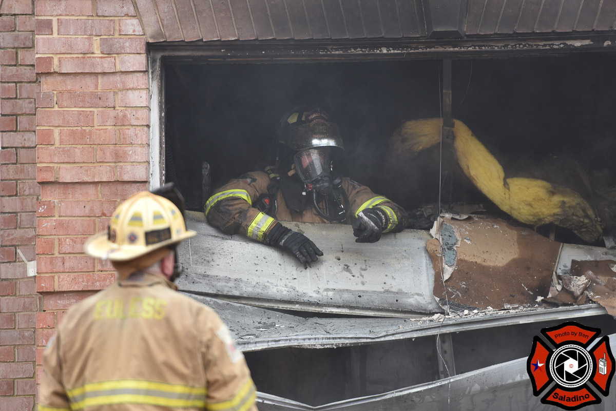 Hurst Fire: The Latest Updates from Ground Zero